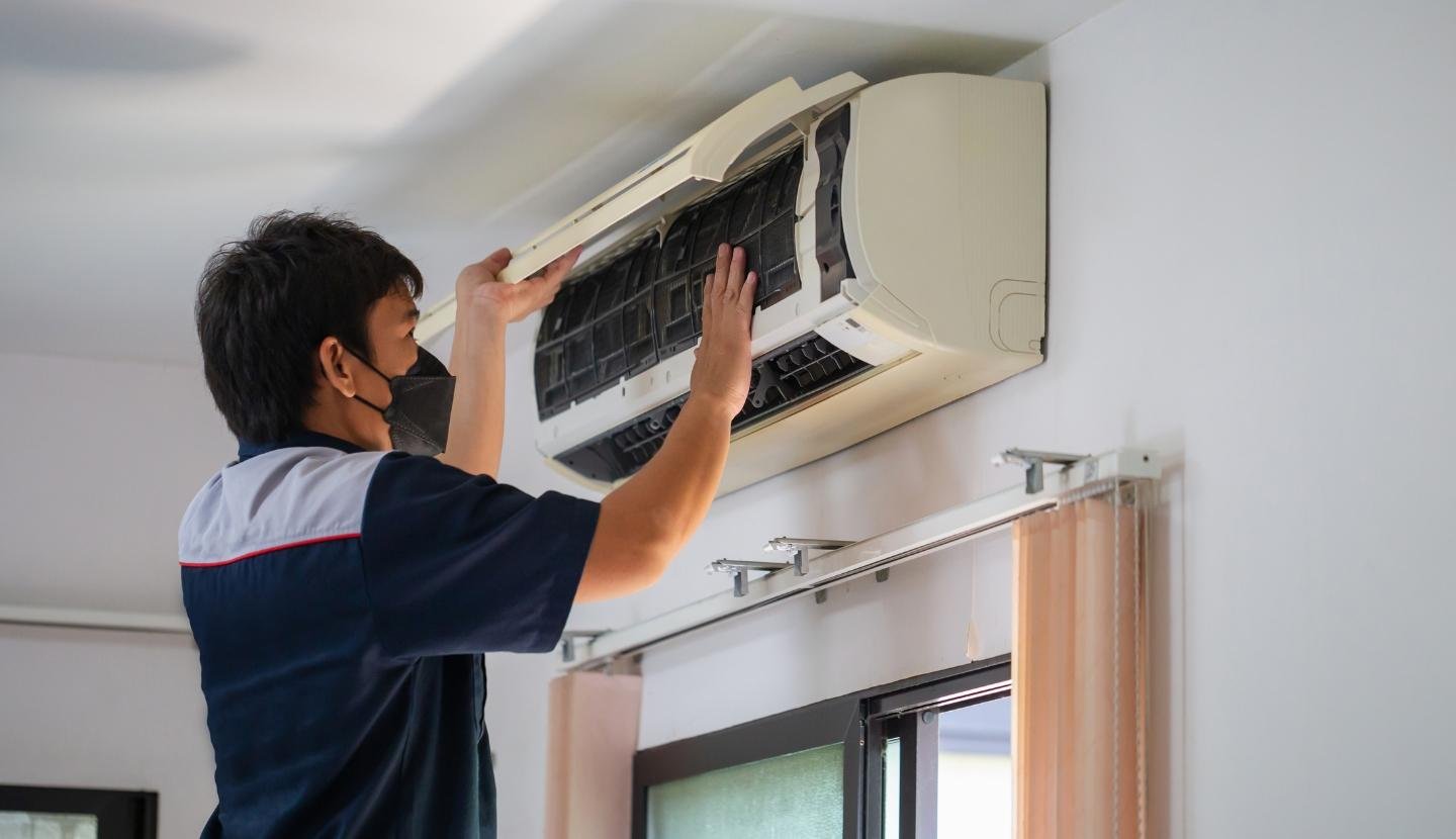 Top Commercial HVAC Dealer in Tirunelveli | Strawberry AC